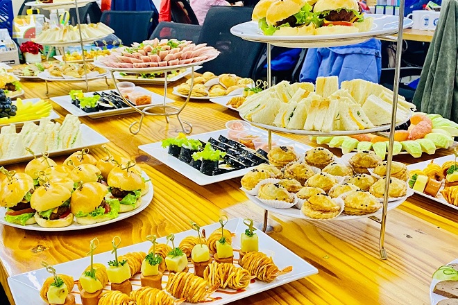 Finger food và những gợi ý món ăn cho bữa tiệc hấp dẫn, cực sang trọng